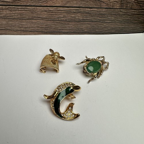 Bettle, Dolphin, Bee On Beehive Brooch Pin Lot Of 3 Gold Tone Vintage ...
