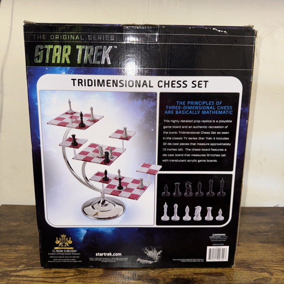 Star Trek Tridimensional Chess Set Noble Collection Original Series ...