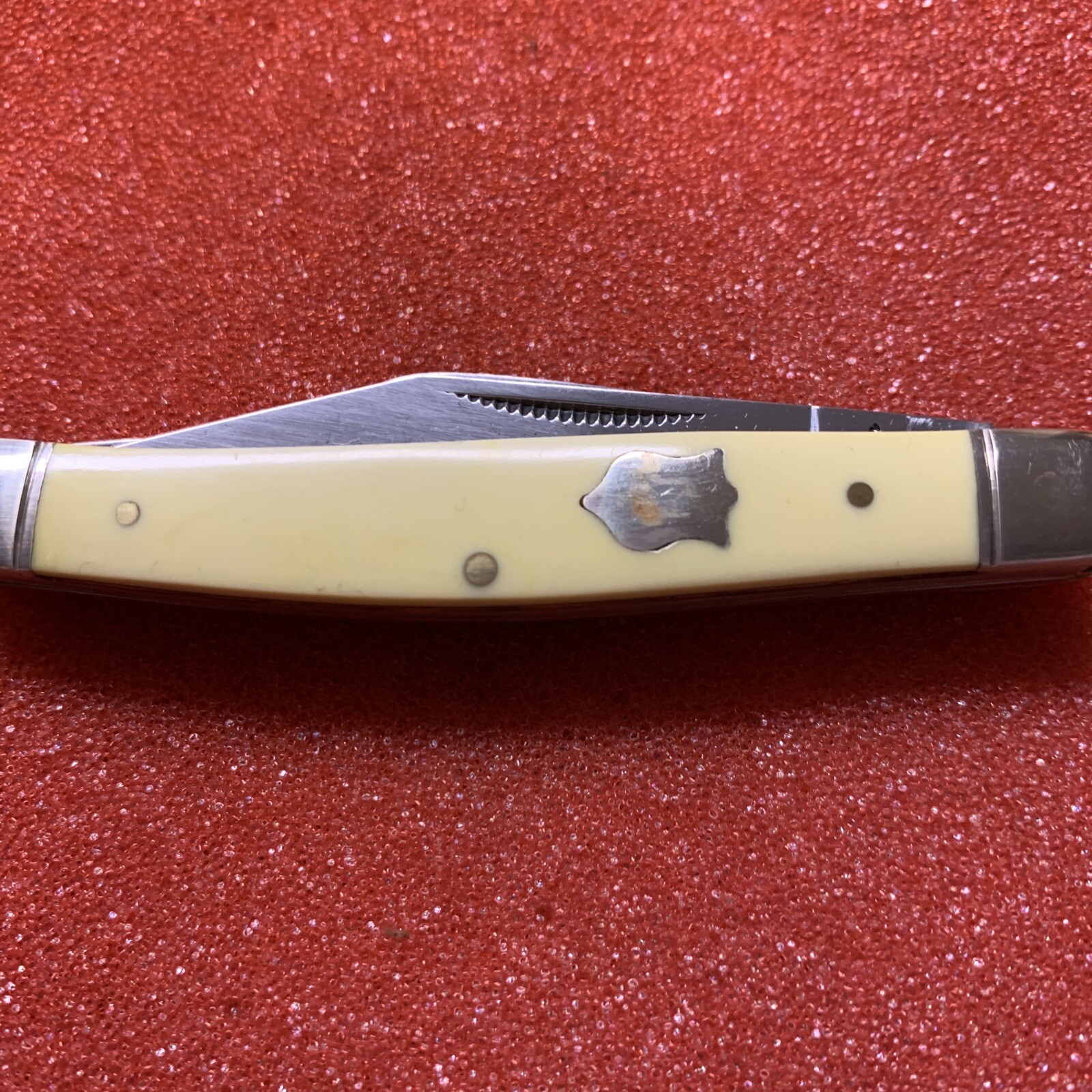 Rough Rider RR603 Medium Serpentine Stockman in 440 with Yellow ...