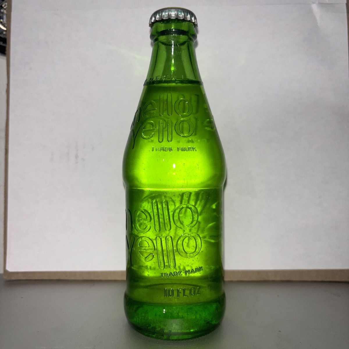 Mellow Yellow Soda Glasses Mello Yello (7) Soda Can Collection