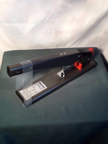 BOSTITCH ANTIMICROBIAL EXTRA HEAVY DUTY STAPLER 215 SHEET CAPACITY ...