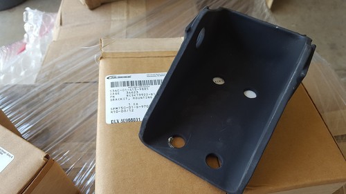 2 EACH FRONT UPPER CONTROL ARM BRACKETS HMMWV HUMVEE M998 RCSK19922-B1 CP5R3T1C | eBay