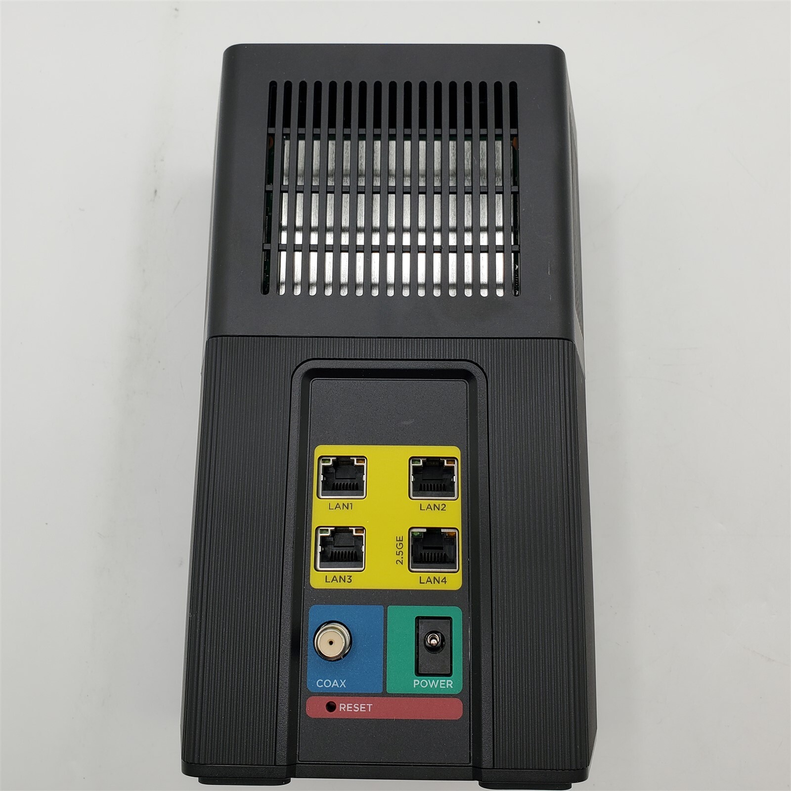 Motorola MG8725 WiFi 6 Router + Multi-Gig Cable Modem | 2-in-1 Device ...