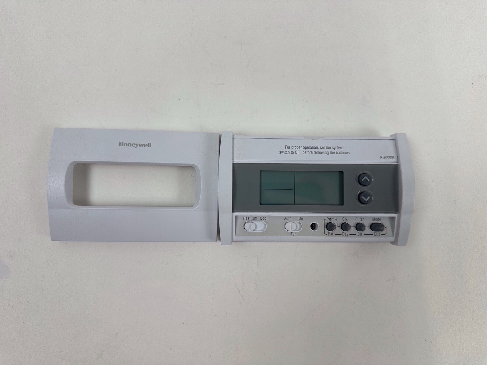 Honeywell RTH230B 5-2 Day Programmable Digital Thermostat RTH230B ...