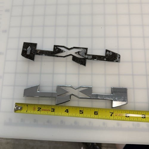 CHEVY SILVERADO 1500 4X4 BED SIDE EMBLEM LOGO BADGE USED OEM CHROME Set ...