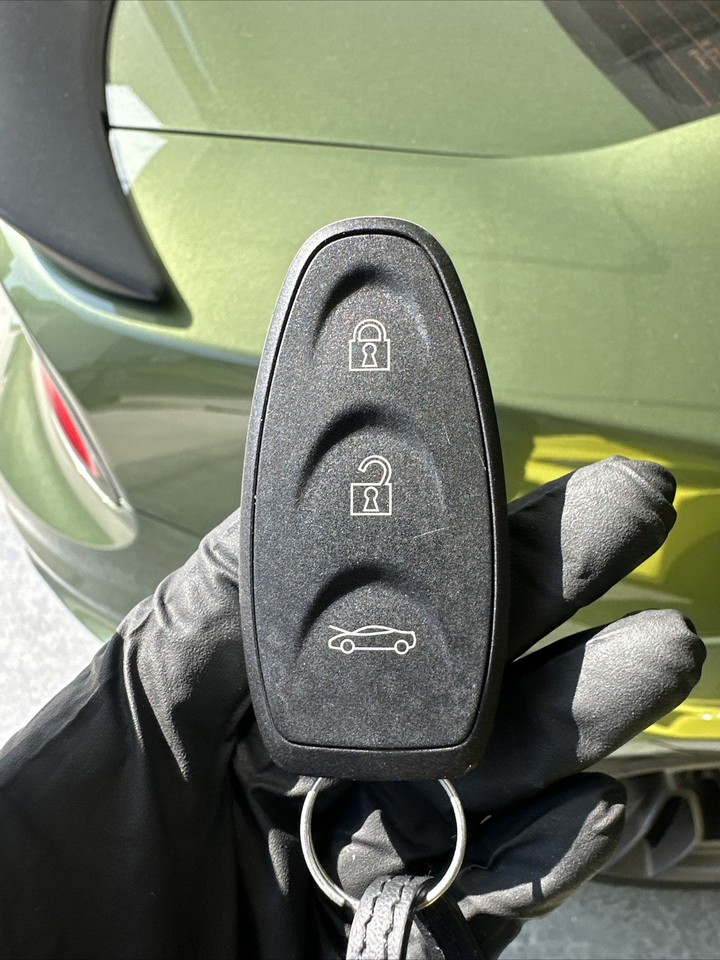 MCLAREN CARBON FIBER REMOTE KEY FOB OEM | eBay