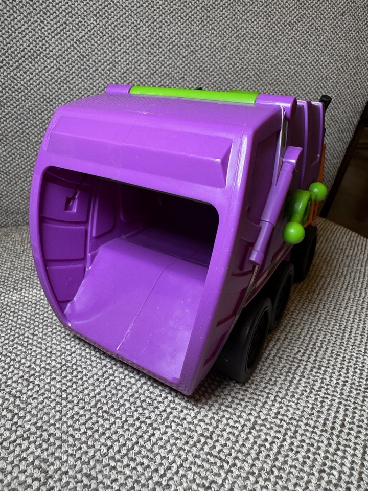 Imaginext DC Super Friends Villain Joker Fisher Price Garbage Truck Toy ...