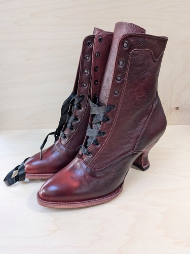 Oak Tree Farms Eleanor Victorian Boots - Size 8.5, Merlot Leather Women ...