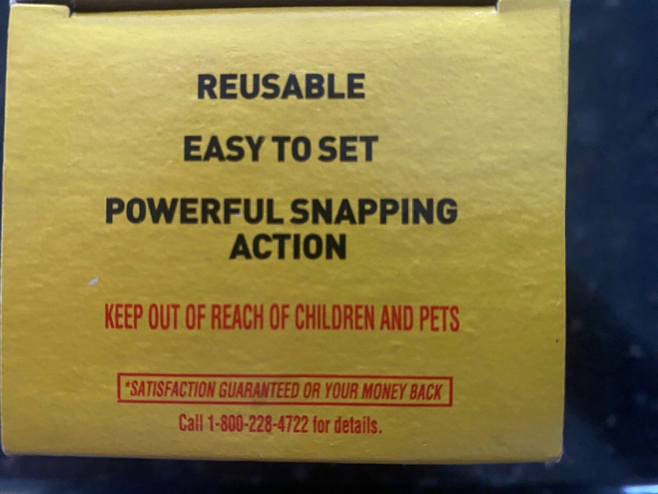 d-CON REUSABLE Covered Mouse Trap - Covered Snap Trap -One Per Box ...