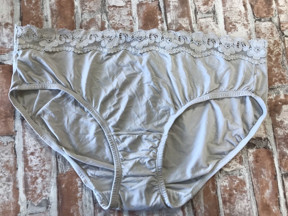 Vintage Olga Hipster Panties Lace Waist Rear Seam Silky Nylon Size 7 ...