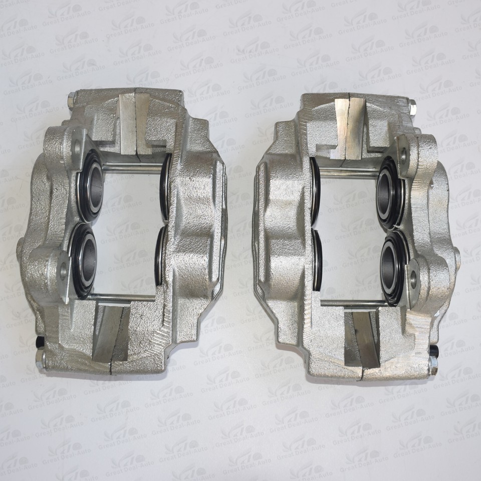 2 Front Brake Calipers Fits Toyota Hilux RN105 106 110 RN130 VZN130 ...