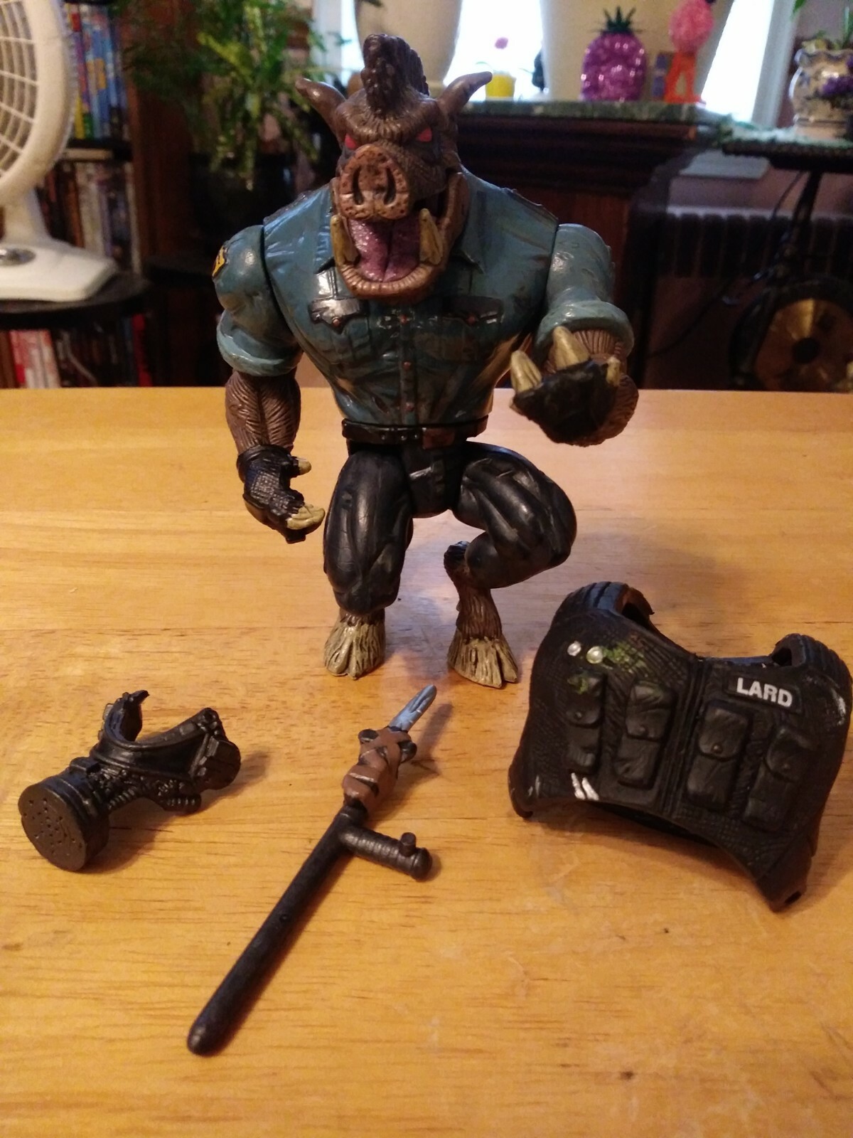 TK MSC 6" Figure Duke Nukem Pig Cop w/ Vest, Mask, & Batton 1998 3D ...