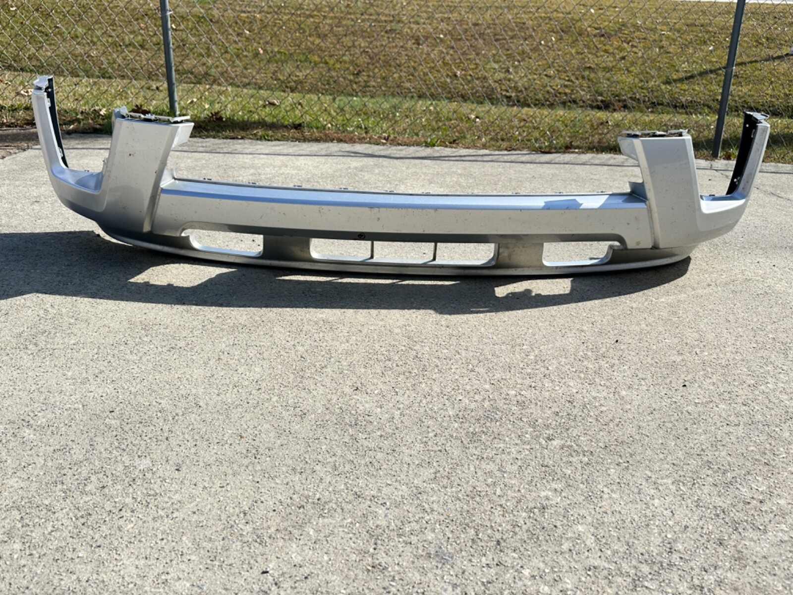 2015-2017 Ford Expedition front bumper lower section FL14-17C831-BB NO ...