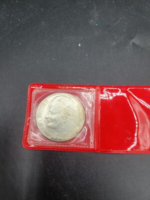 Pope John Paul II Religious Medal Round coin-ish Czestochowa Ora Pro ...