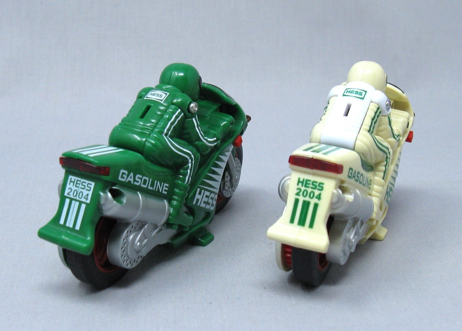 2004 HESS Collectible Sport Utility Vehicle with 2 Motorcycles, NIB | eBay