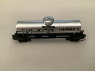 N Scale -Shell Chemical Company 39' Single Dome Tank Car SCMX 1005 | eBay