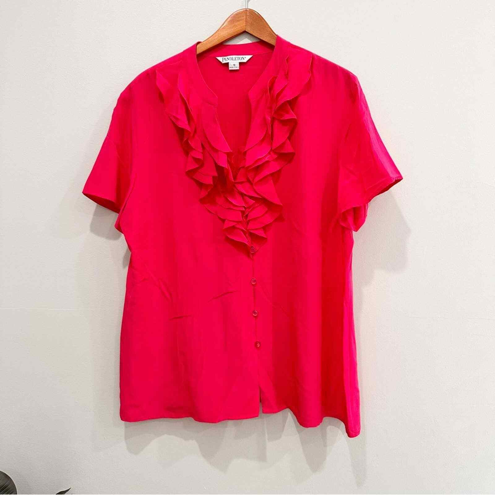 Pendleton 100% Silk Ruffle Button Front Top size 18 - Gem