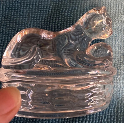 avon crystal cata collection cat in a basket | eBay