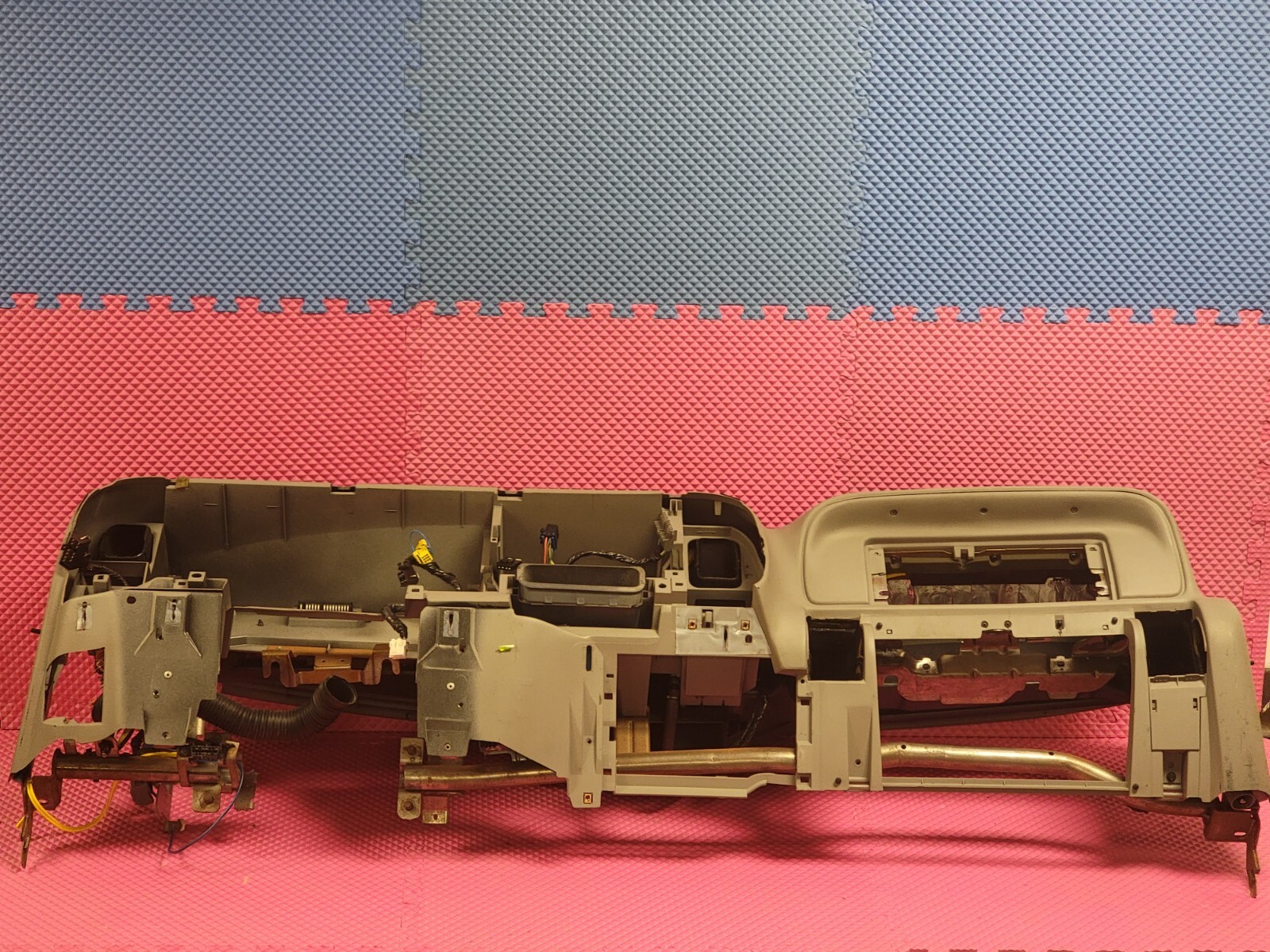 🔥95-99 CHEVY GMC SILVERADO C/K Dashboard DASH CORE Frame Mount UP Box ...