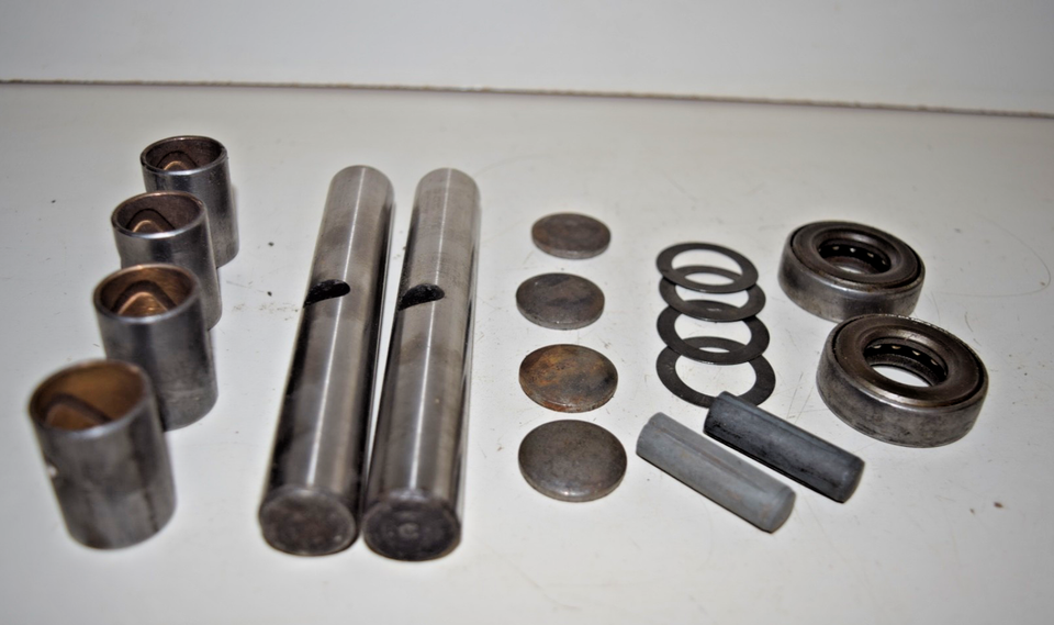 49-53 Ford spindle bolt kit NOS 50 51 52 1952 1953 Mercury flathead V8 ...
