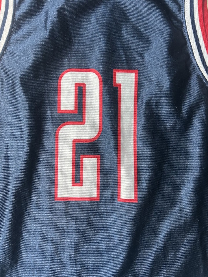 Vintage 90's Ricky Moore UCONN Huskies Nike NCAA Jersey Large | eBay