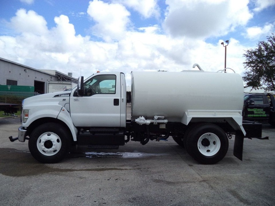2017 Ford F650 With Ledwell 2000 Gallon Steel Water Tank - Sprayers | eBay