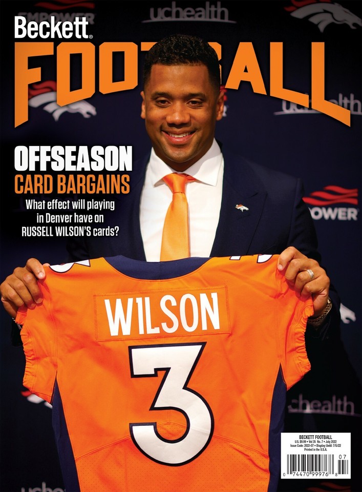 New AUGUST 2023 Beckett Football Card Price Guide Magazine with JIM ...