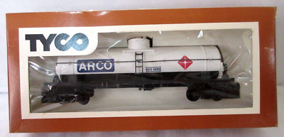 Tyco Single Dome Tank Car ARCO GATX #697012 HO Scale | eBay