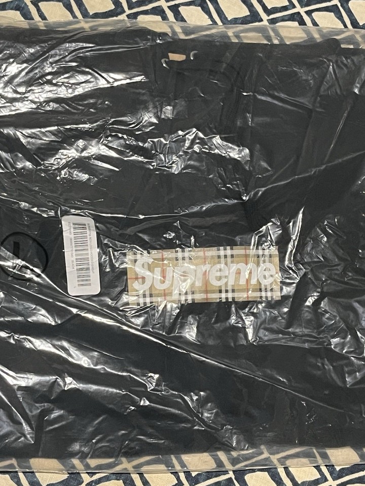 Supreme x Burberry Box Logo Hoodie Black~Size L~SS22~Brand New | eBay UK