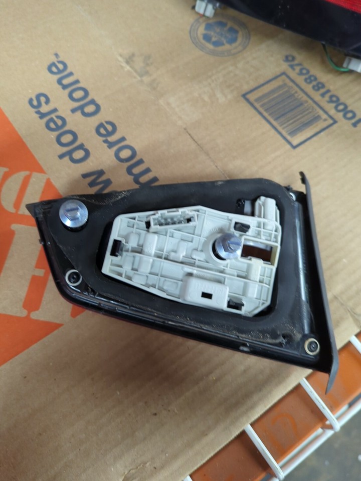 2015 2016 2017 2018 Volkswagen Jetta Tail Light Right RH Passenger ...