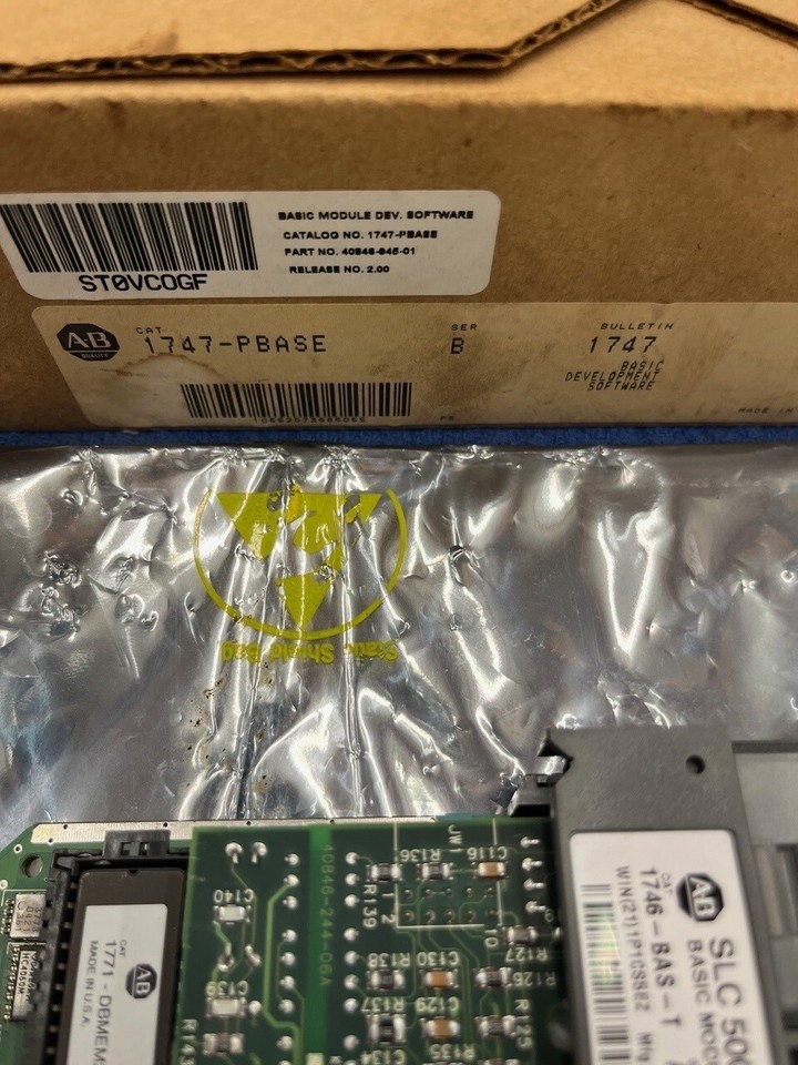 Allen Bradley SLC500 Basic Module 1746-BAS-T Series A (with 1747-PBASE ...