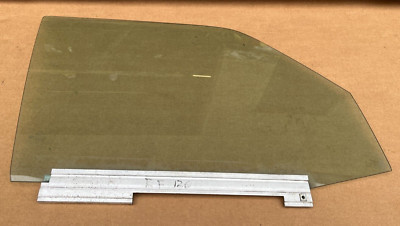 Mercedes w126 window glass pane RIGHT FRONT 300SD 560SEL 420SEL 500SEL ...