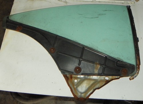 1967 IMPALA SS FASTBACK ORIGINAL PASSENGER SIDE REAR QUARTER WINDOW ...