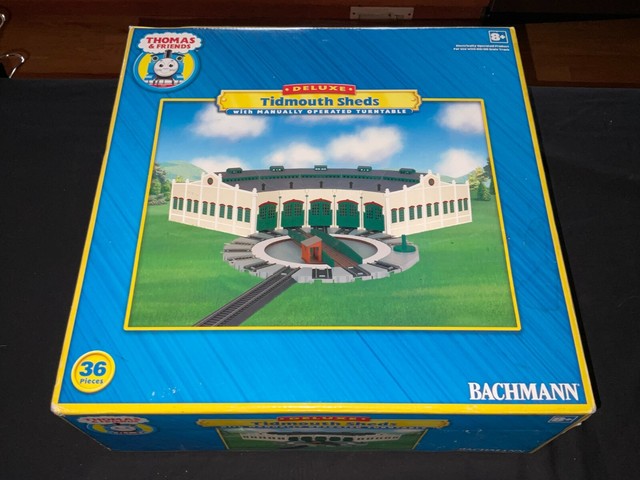 Bachmann Trains Thomas & Friends Tidmouth Sheds with Manually Operated ...
