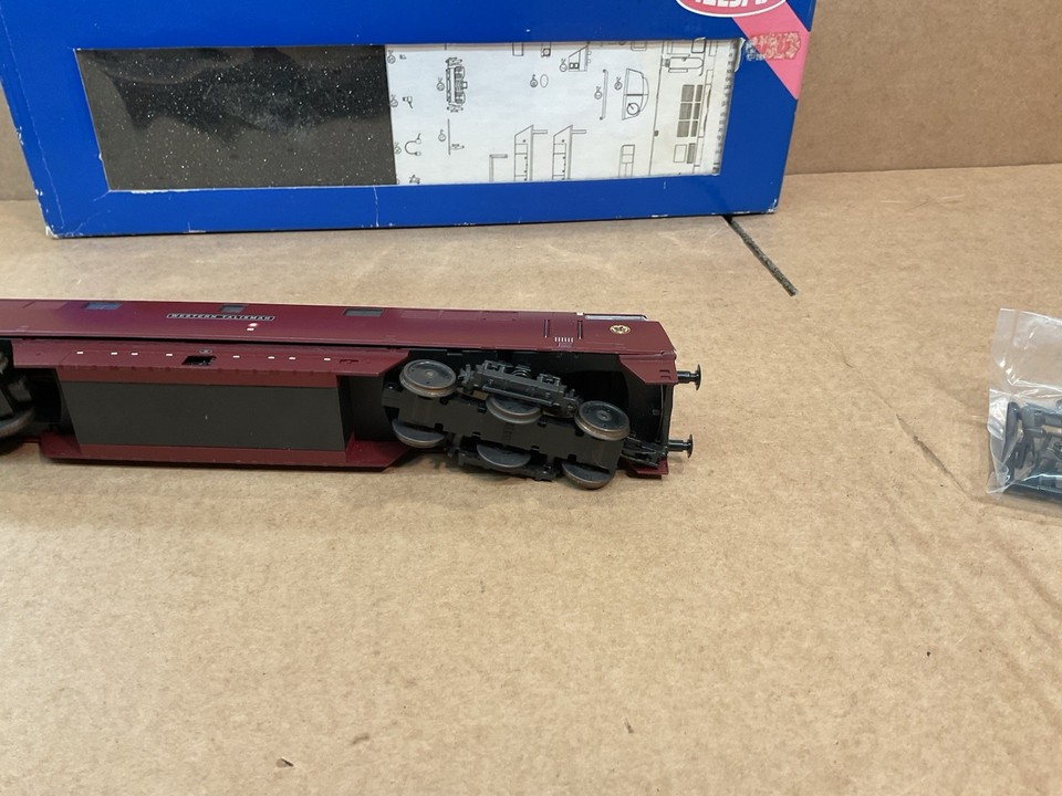 HELJAN OO GAUGE DIESEL LOCOMOTIVE WARSHIP CLASS D1007 TALISMAN DCC ...