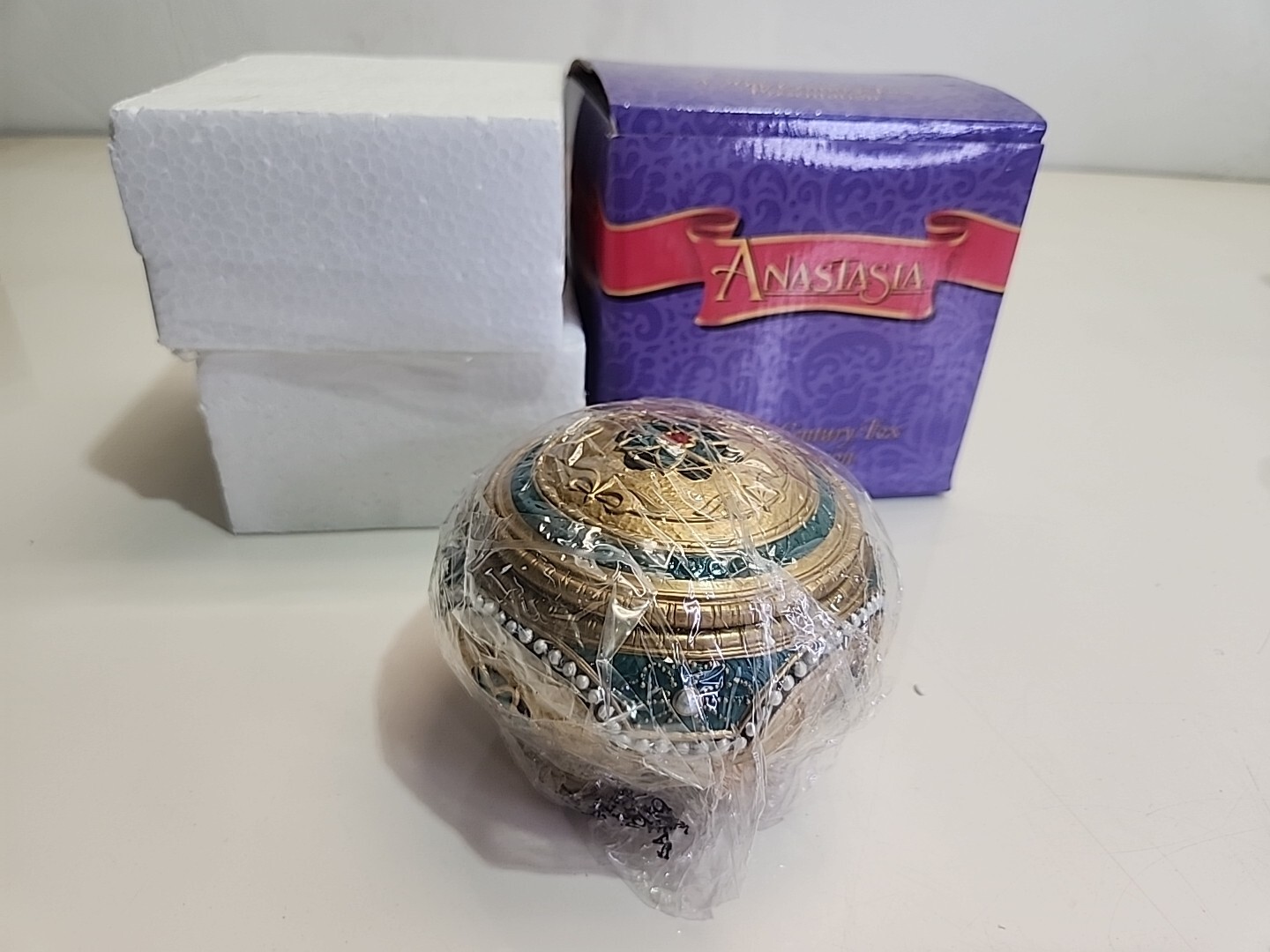 San Francisco Music Box Company Anastasia Alexandra and Nicholas Hinged ...