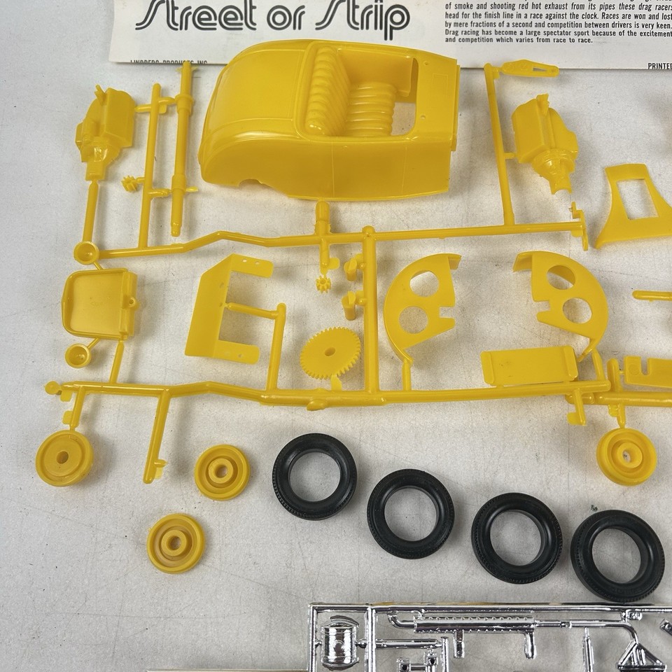Lindberg Street or Strip Blueprint Series Roadster Model Kit #6360 1/24 ...