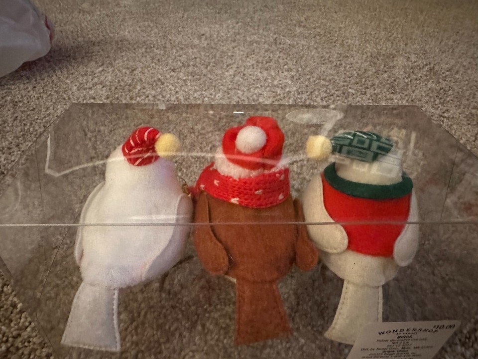 FEATHERLY FRIENDS set of 3 mini birds Target WONDERSHOP 2023 bright ...