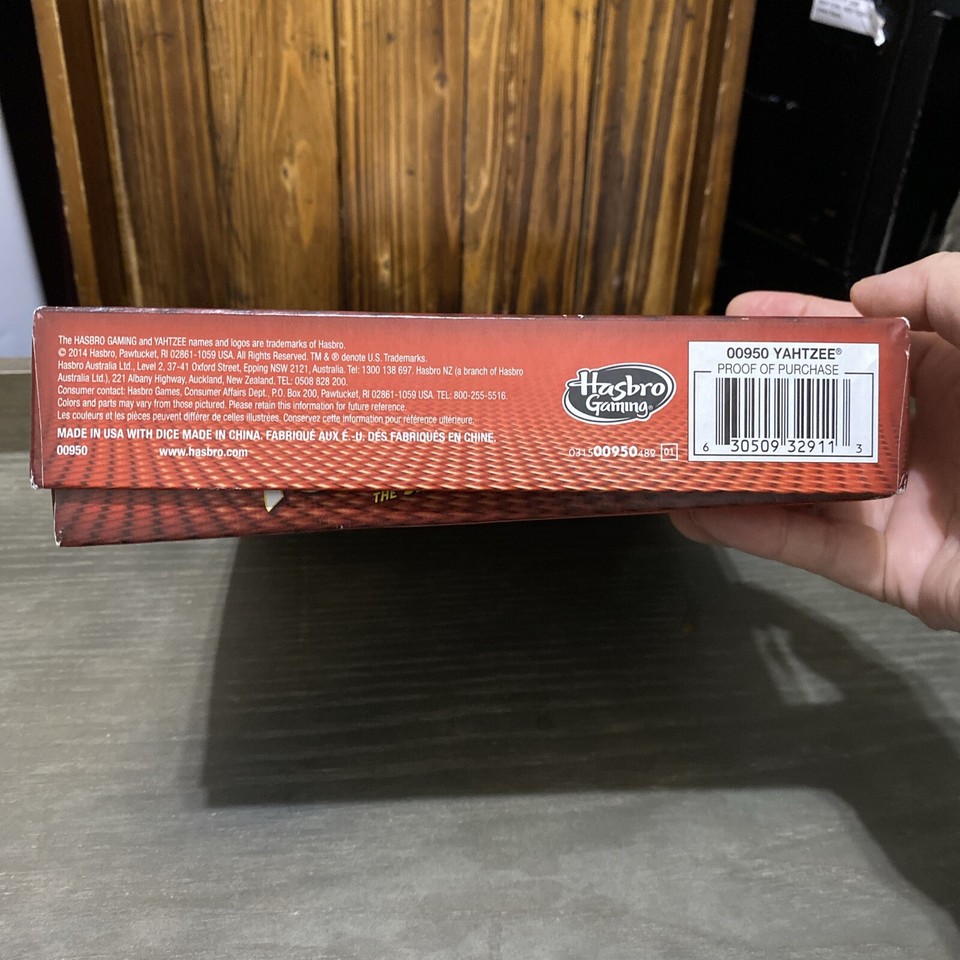 Hasbro Yahtzee Classic Game, Dice Games Clear Printing with Orignal ...