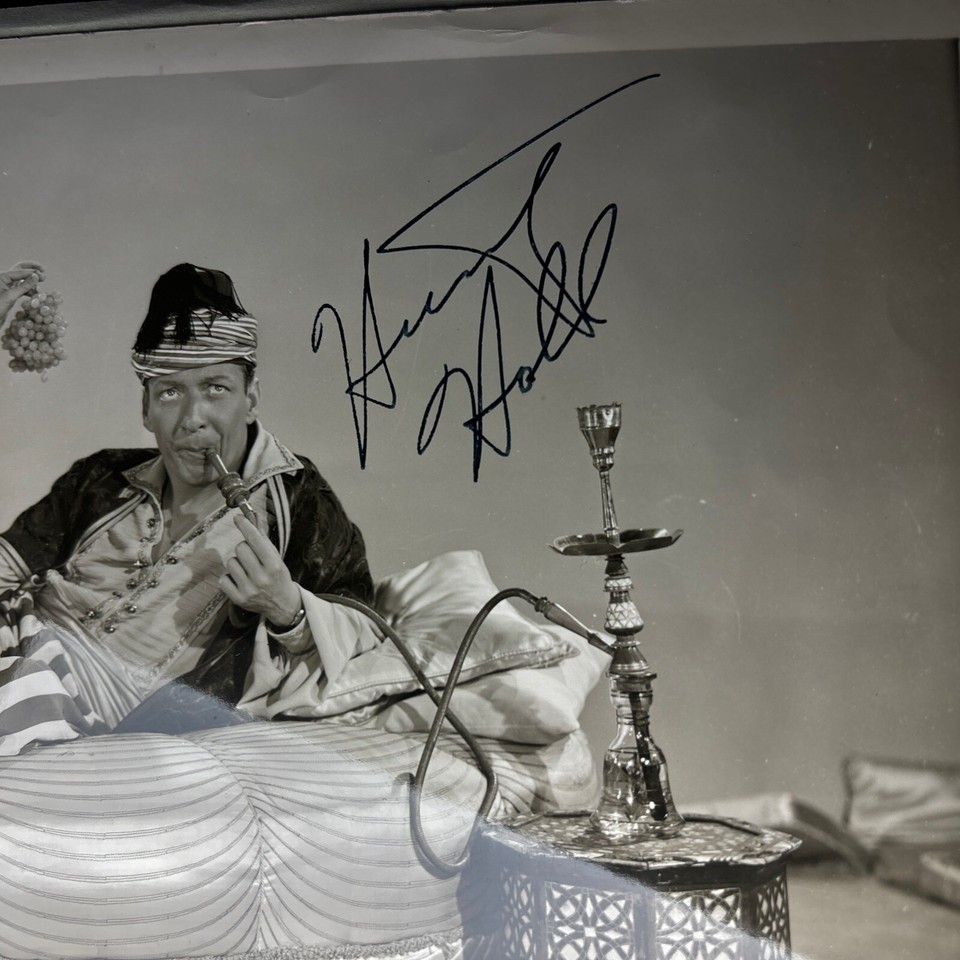 Huntz Hall Lili Kardell "Looking For Danger" Signed Movie Scene Photo ...