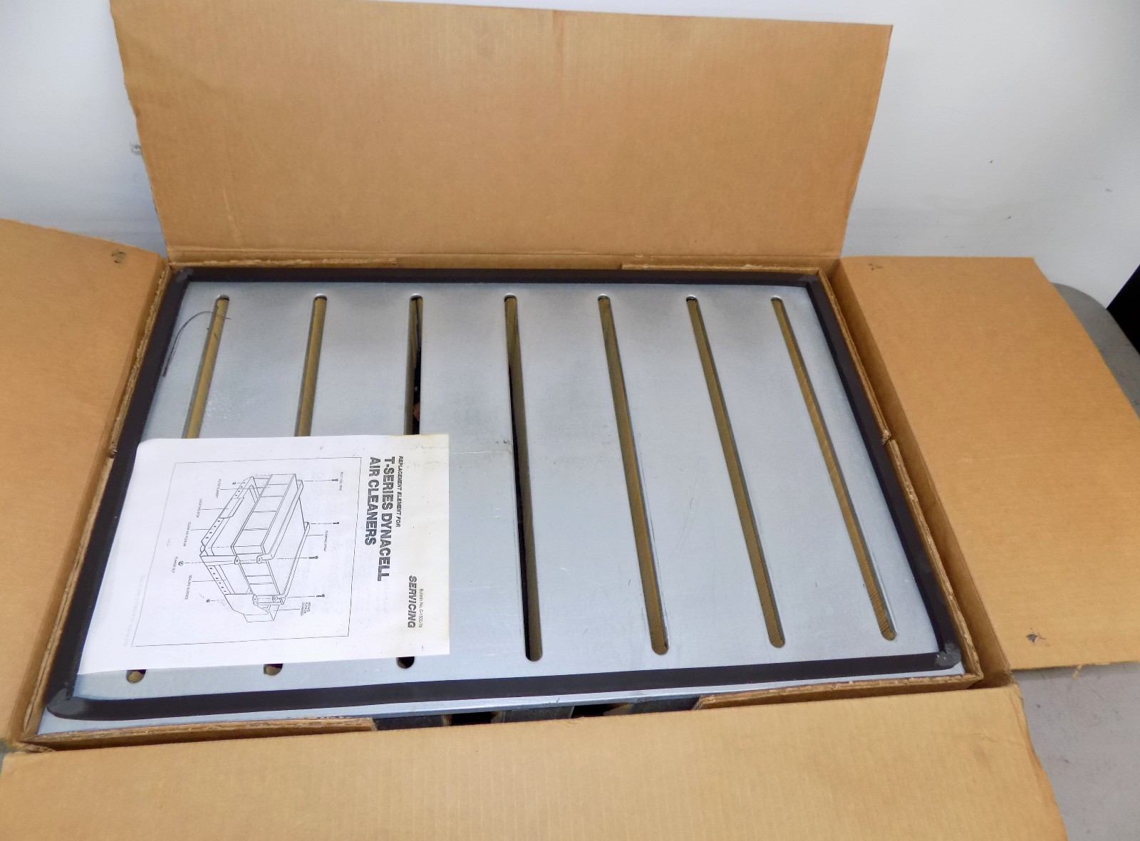 FLEETGUARD AF973 - Air filter cross reference