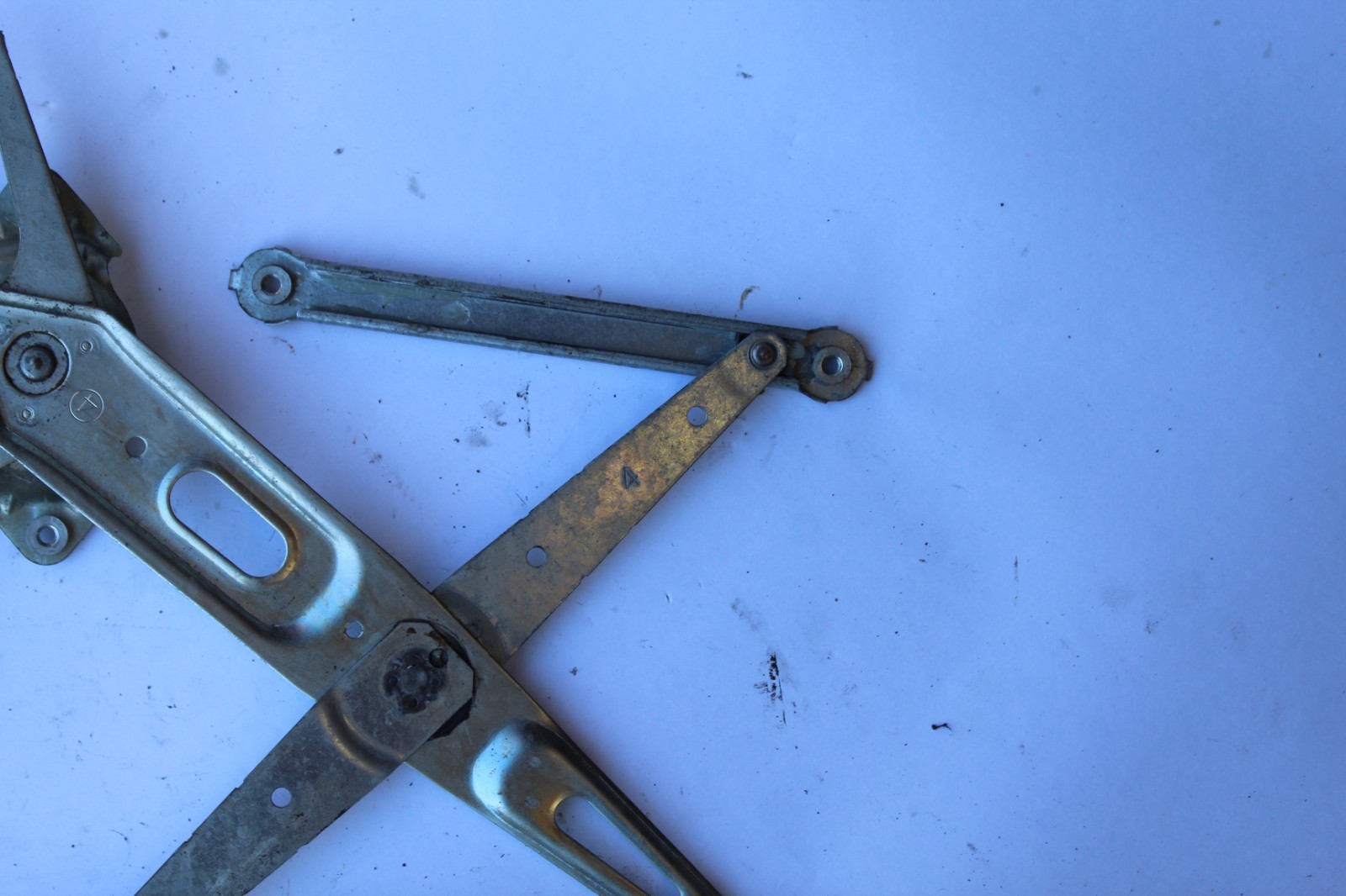 2006-2010 LEXUS IS250 AWD FRONT PASSENGER SIDE WINDOW REGULATOR ...