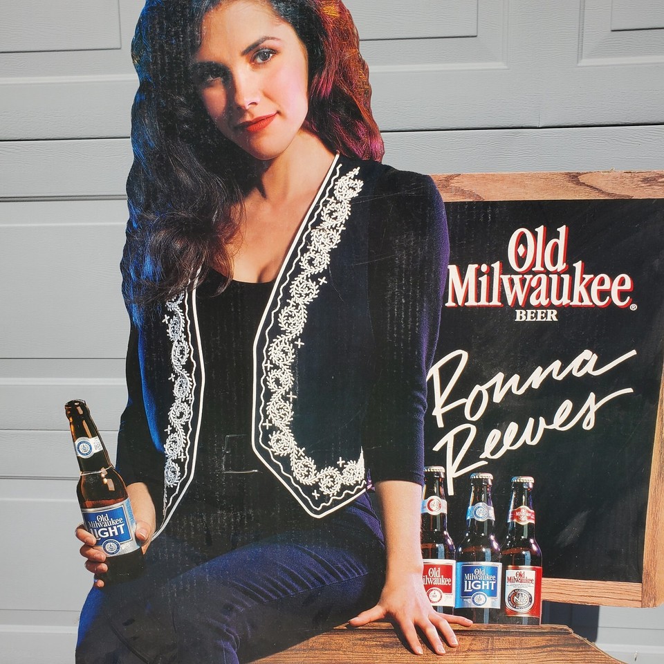 VINTAGE RONNA REEVES OLD MILWAUKEE BEER, STANDEE NEVER USED,"NEAT" | eBay