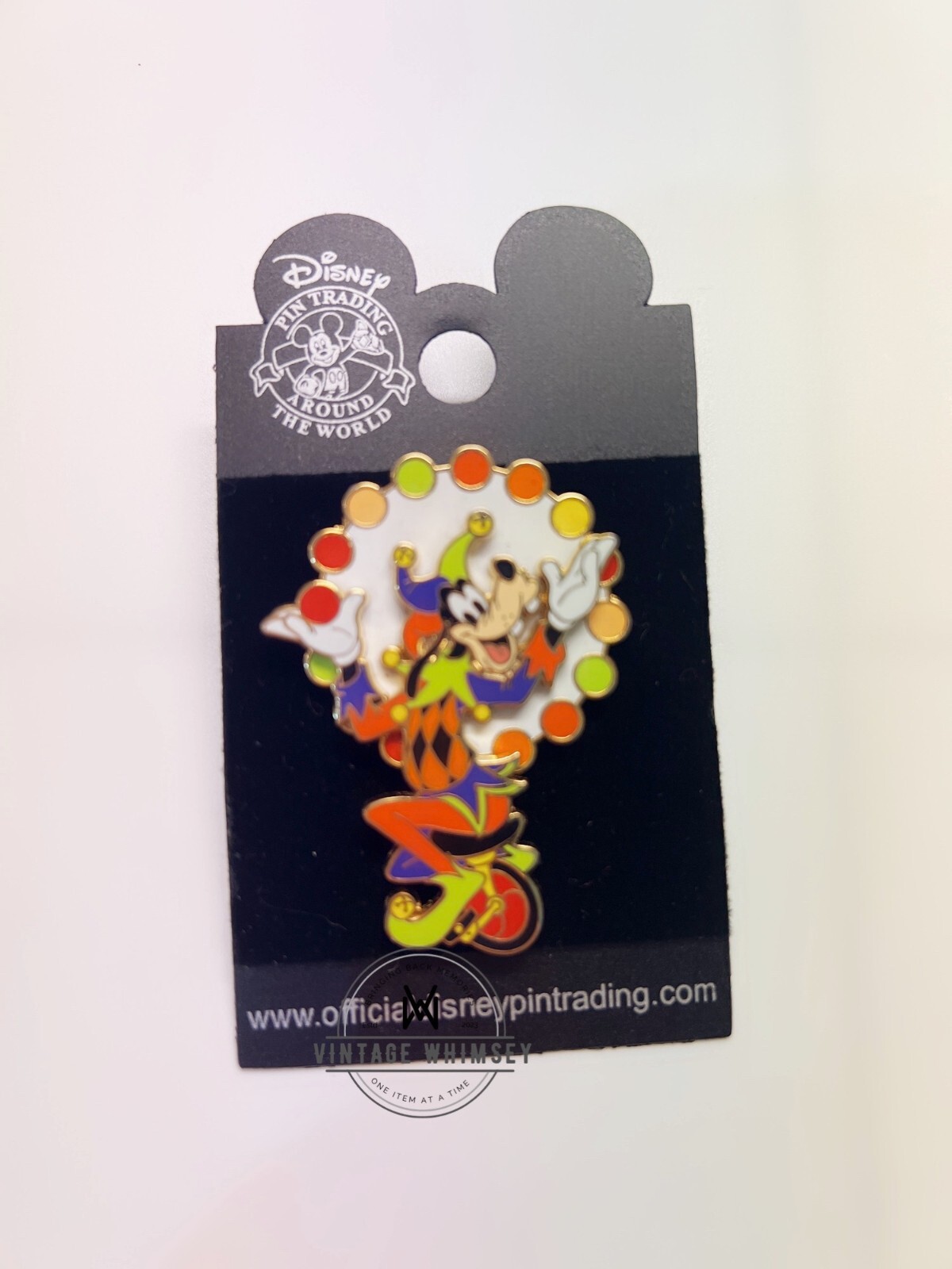Disney Jester Goofy Juggling Balls Clown Pin 39310 - 1 | eBay