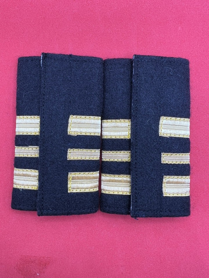 Epaulette Lieutenant Commander Royal Navy Slip on Curl 1 Bar 1 Small ...