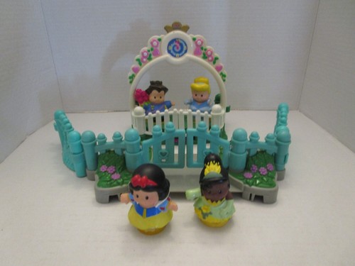 Fisher Price Little People Disney Princess Figures Gates & Lot of 4 ...