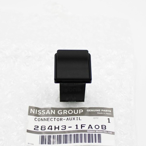 OEM Nissan 284H31FA0B Connector Auxilary Audio System 284h3-1fa0b for ...