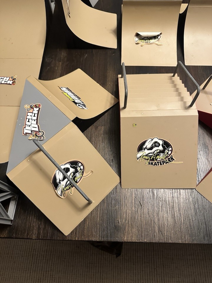 Huge Vintage Lot Tech Deck Skate Park Ramp Finger Boards Ramps Rails ...