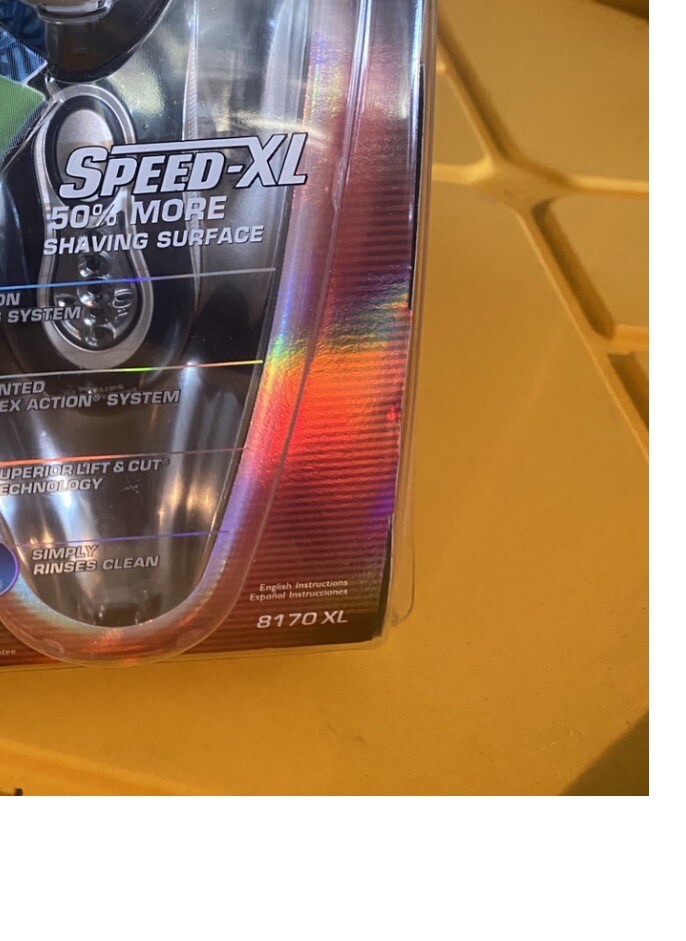 NEW Philips Norelco Shaver trimmer 8140XL Rechargeable Cordless Wet/Dry ...