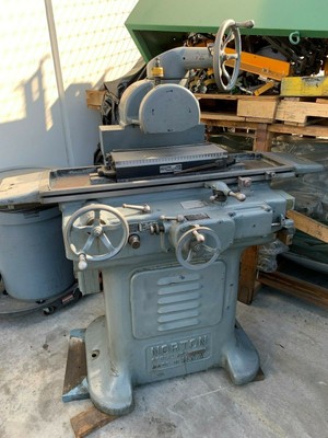 Grinding Machines - Hydraulic Surface Grinder